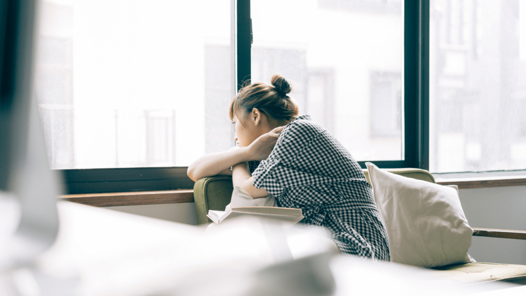 How do you deal with homesickness when you're studying in Australia?